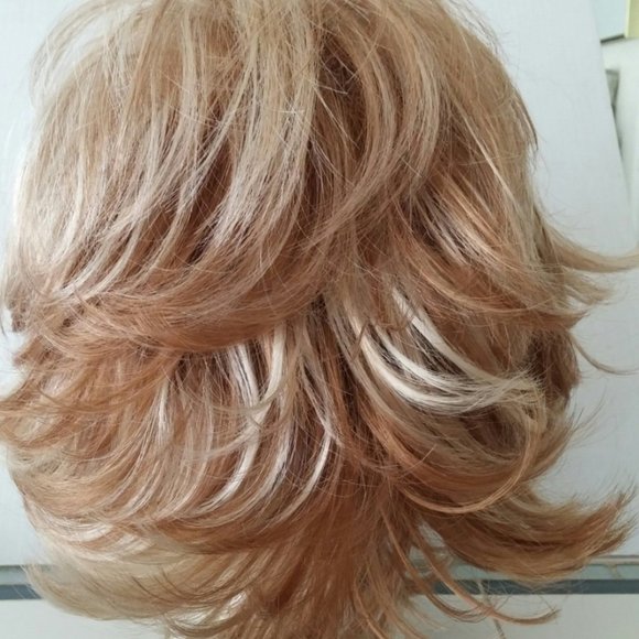 New Look Wigs | Hair | New Look Wig Style Lisa Average Nwt | Poshmark